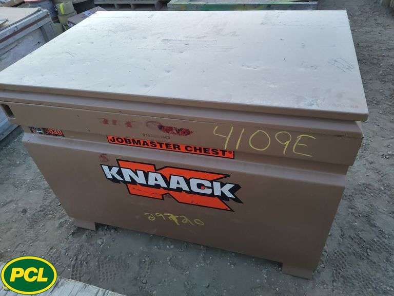 Knaack Tool Box - Michener Allen Auctioneering Ltd