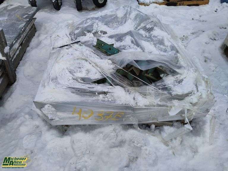 Pallet of Warehouse Racking Brackets - Michener Allen Auctioneering Ltd