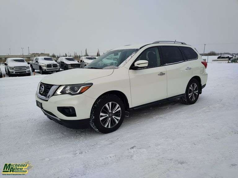 2018 Nissan Pathfinder 4x4 SV 3rd Row V6 SUV - Michener Allen ...