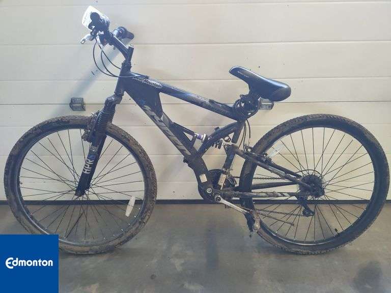 Hyper Bear Mountain Bicycle - Michener Allen Auctioneering Ltd