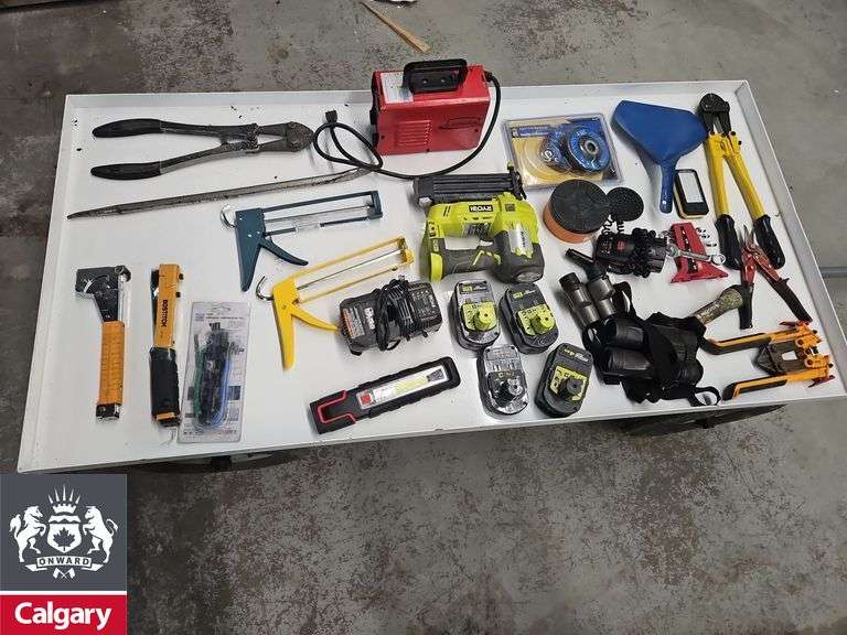 Box of Misc Shop Supplies - Michener Allen Auctioneering Ltd