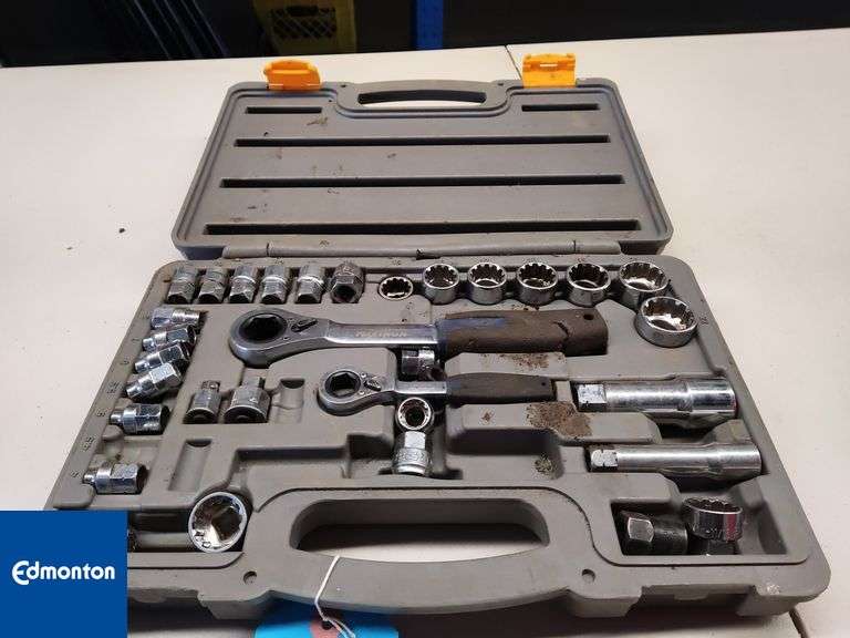 Incomplete Maximum Socket Set - Qty 1 - Michener Allen Auctioneering Ltd