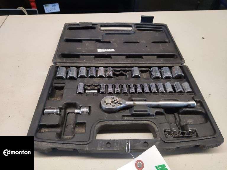 Socket Set in Hard Case - Qty 1*MISSING PIECES* - Michener Allen Auctioneering Ltd