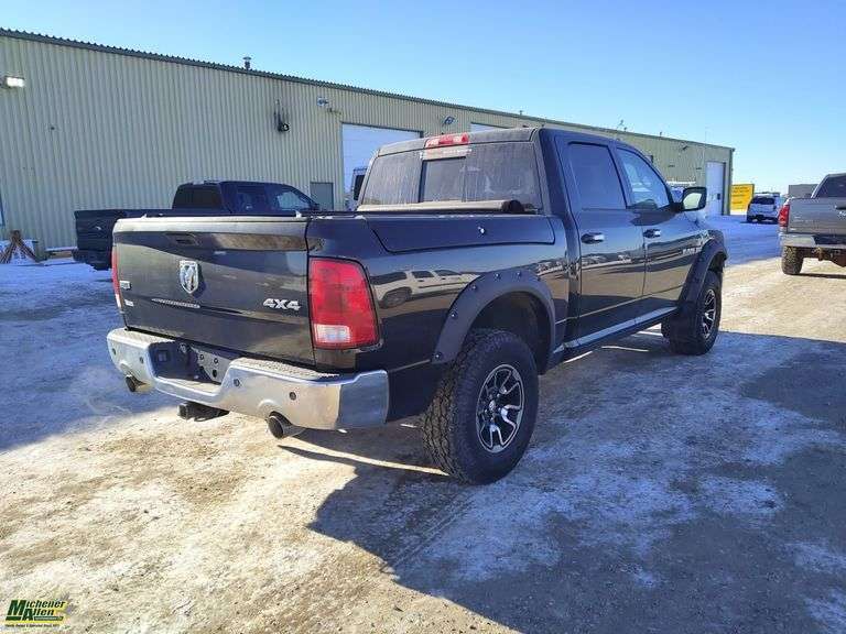 2009 Dodge Ram 1500 4x4 Laramie Crew Cab "RamBox" SB Hemi - Michener ...
