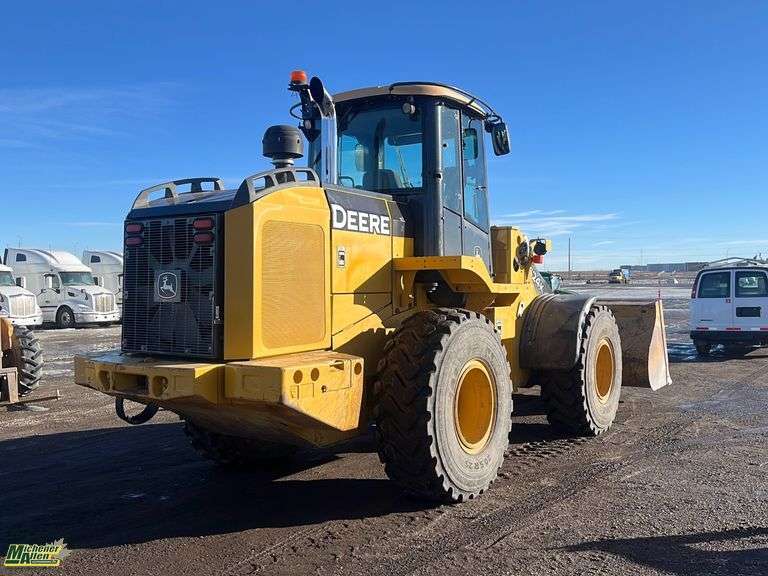 2011 John Deere 624K Wheel Loader - Michener Allen Auctioneering Ltd