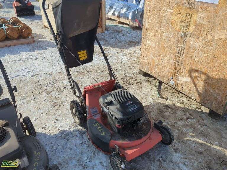 Ariens Lawn Mower - Michener Allen Auctioneering Ltd