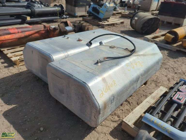 1991 104 Gallon Diesel Tanks - Michener Allen Auctioneering Ltd