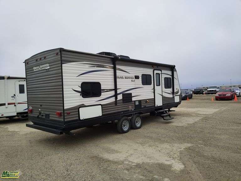 2015 Heartland Trail Runner 26SLE T/A BP - Michener Allen Auctioneering Ltd