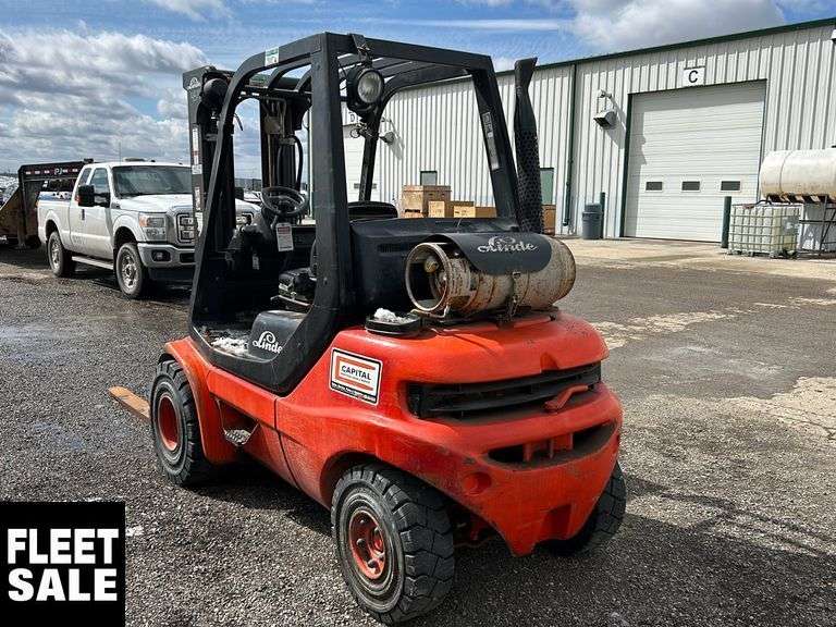 2002 Linde H30T 03 6000 LBS Forklift - Michener Allen Auctioneering Ltd