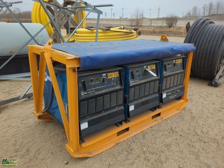 Miller Gold Star 652 CC•DC Welder - Michener Allen Auctioneering Ltd