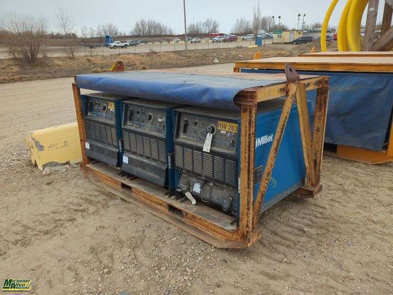 Miller Gold Star 652 CC•DC Welder - Michener Allen Auctioneering Ltd