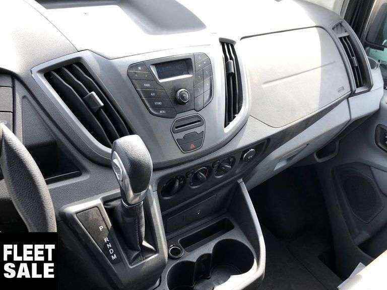 2015 Ford Transit 350 XL 3dr LWB Low Roof Passenger Van w/60/40 ...