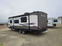 2015 Heartland Trail Runner 26SLE T/A BP - Michener Allen Auctioneering Ltd