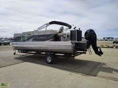 2016 Legend Fishtail Pontoon Boat w/ Karavan Trailer vin ...