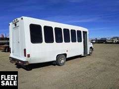2013 Ford E-Series E-450 DRW S/A 17 Passenger Bus - Michener Allen ...