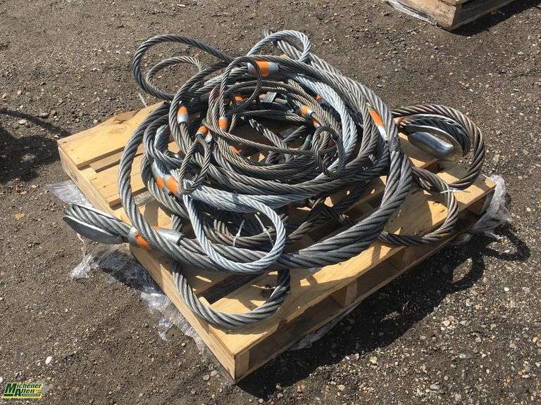 Pallet of Assorted Rigging - Michener Allen Auctioneering Ltd