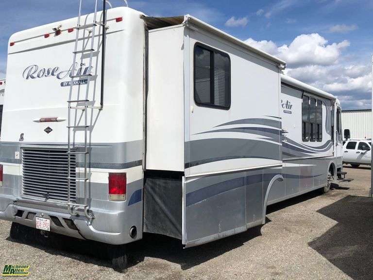 2002 Rexhall Rose Air Spartan Mountain Master 40ft. Class A Cummins ...