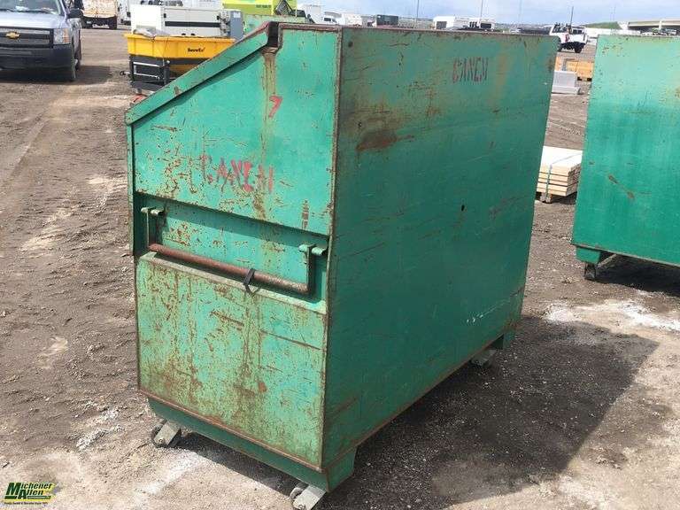 Greenlee Job Box - Michener Allen Auctioneering Ltd