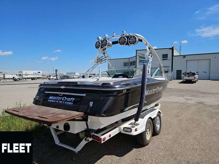 2005 MasterCraft XStar 23ft. Boat w/2005 MasterCraft T/A Trailer vin ...