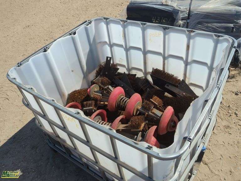 Crate of Pipeline Scraper Pigs - Michener Allen Auctioneering Ltd