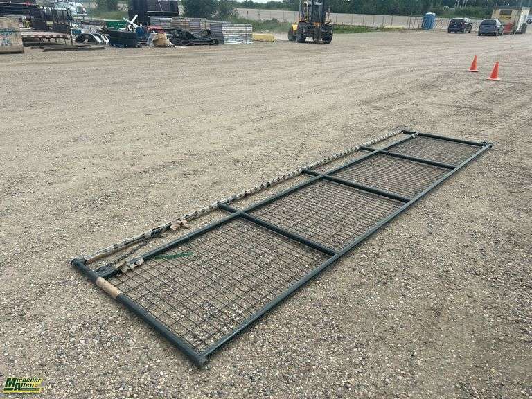 Qty 1 Unused 1-⅝" Tubing 16' Ranch Mesh Livestock Gate - Michener Allen ...