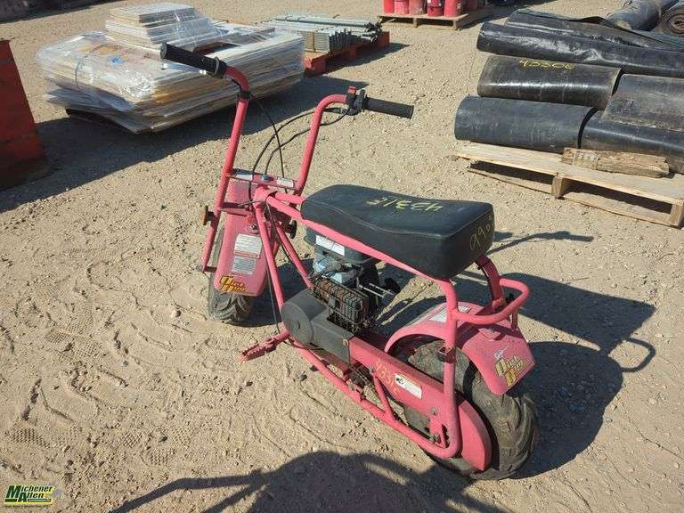 Dirt Bug Motorbike - Michener Allen Auctioneering Ltd