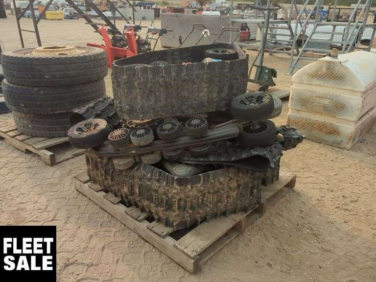 Set Of 4 Camoplast Snow/Mud Tracks - Michener Allen Auctioneering Ltd