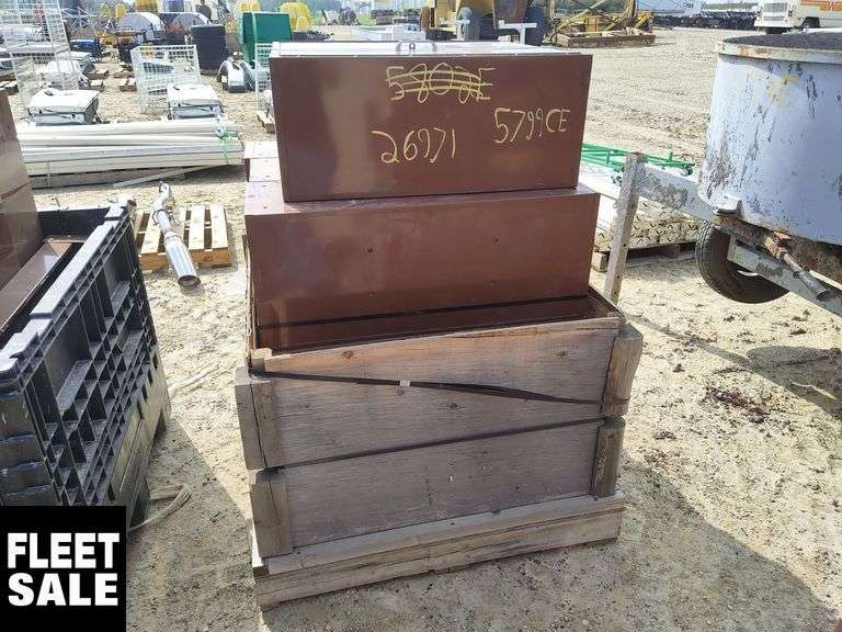 Lawson Bolt Bins with Hardware - Michener Allen Auctioneering Ltd