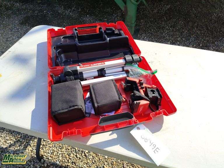 Hilti PMC-46 Laser Level - Michener Allen Auctioneering Ltd
