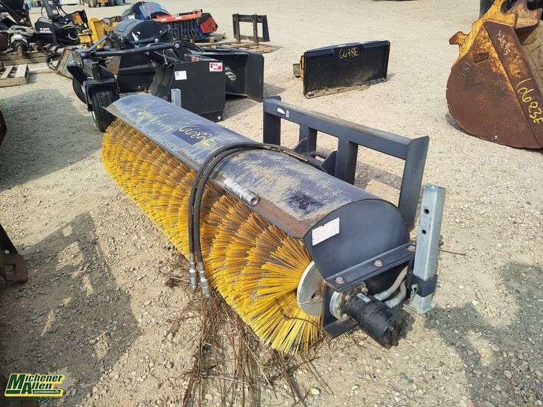 HDX 6ft Hydraulic Sweeper Attachment - Michener Allen Auctioneering Ltd