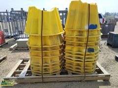 Plastic Pipe Stands - Michener Allen Auctioneering Ltd