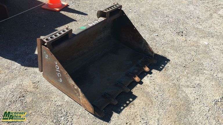 36” Skidsteer Digging Bucket 36” Digging - Michener Allen Auctioneering Ltd