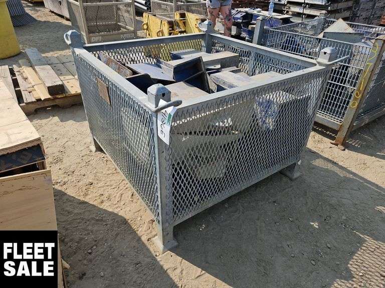 Mesh Crate of Metal Brackets - Qty 1 - Michener Allen Auctioneering Ltd