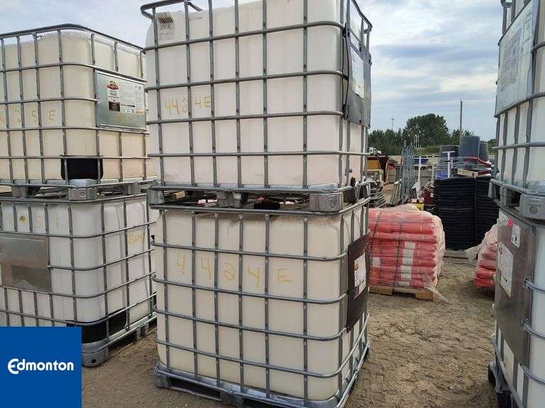 250Gal/1000L IBC Totes - Qty 2 - Michener Allen Auctioneering Ltd