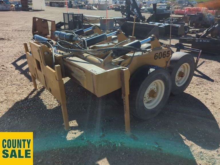 Homemade Grader Wobble Wheels - Michener Allen Auctioneering Ltd