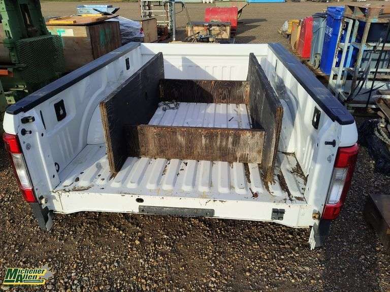 4x4 Truck Box - Qty 1 - Michener Allen Auctioneering Ltd