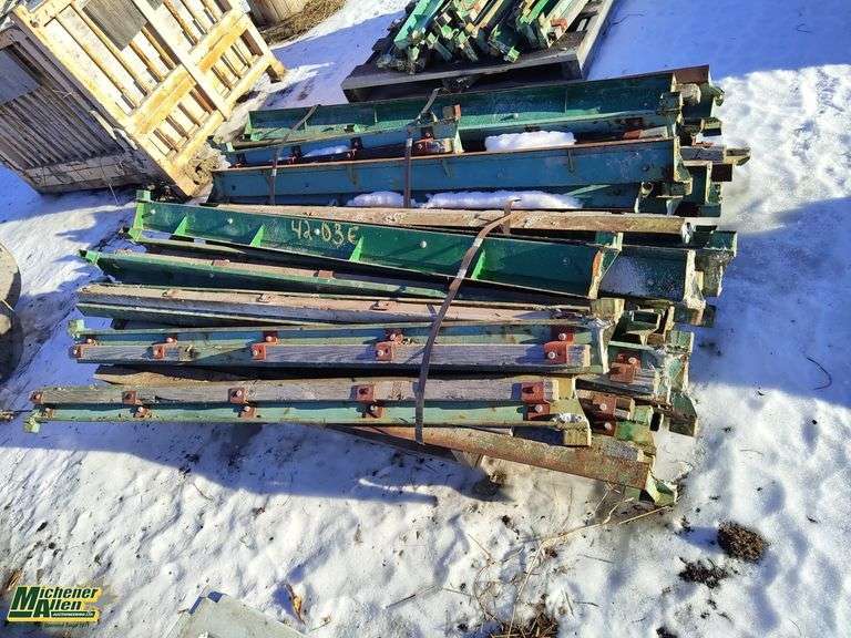 Pallet of Shoring Beams - Michener Allen Auctioneering Ltd