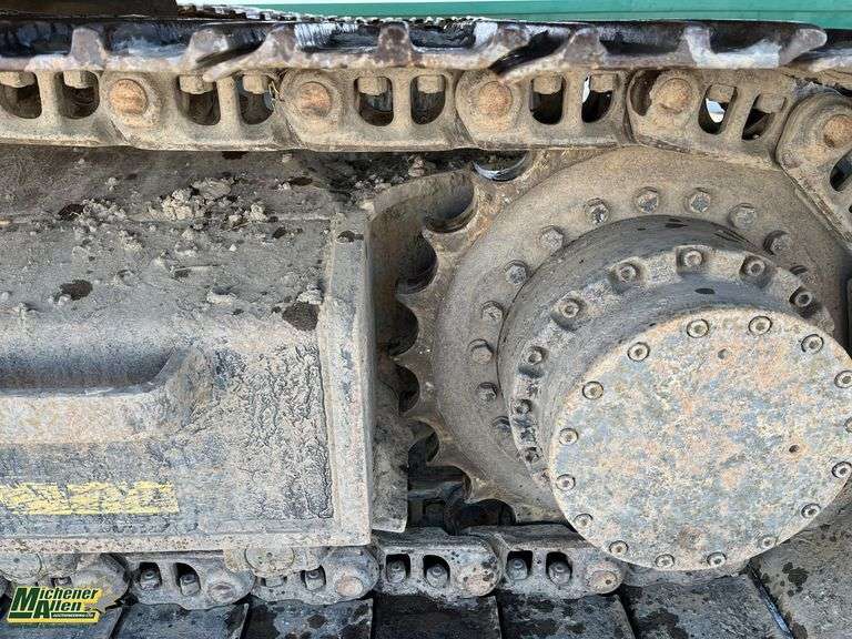 1996 Hitachi EX150 Excavator - Michener Allen Auctioneering Ltd