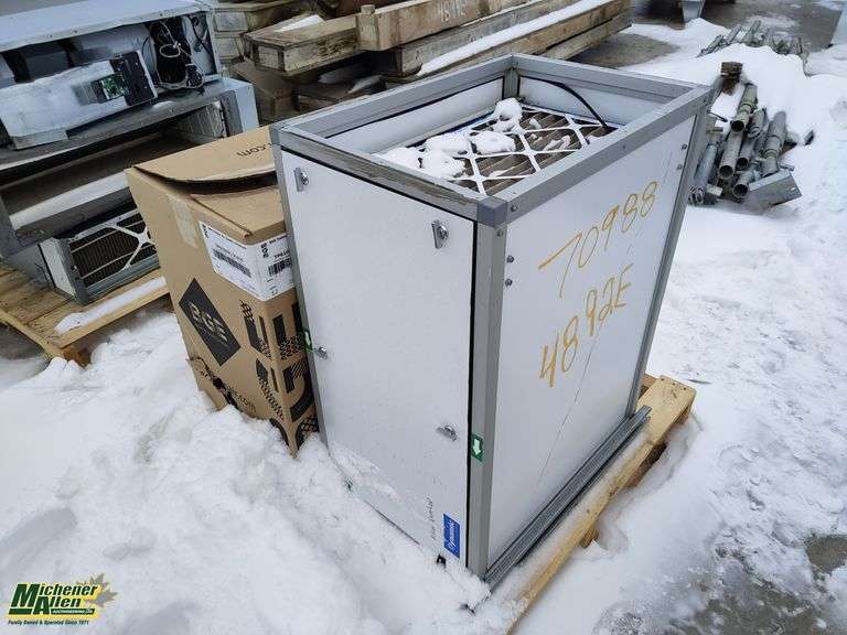 Dynamic Air Cleaner and Box of BGE Filters - Michener Allen ...