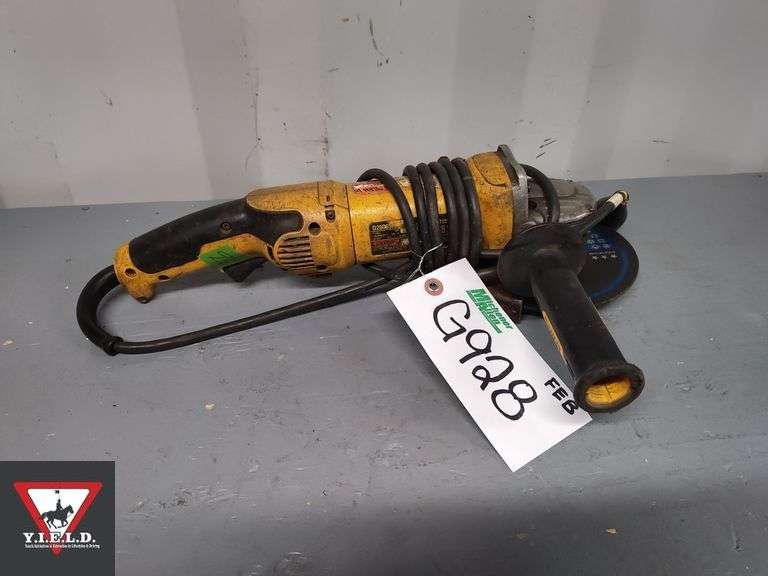 DeWalt D28065 6in Angle Grinder - Qty 1 - Michener Allen Auctioneering Ltd