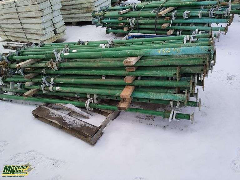 Pallet of Shoring Posts - Michener Allen Auctioneering Ltd
