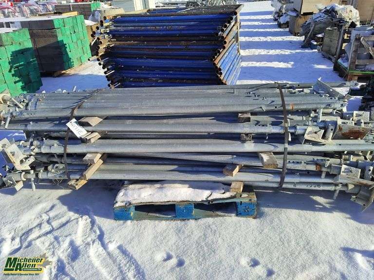 Pallet of Shoring Posts - Michener Allen Auctioneering Ltd