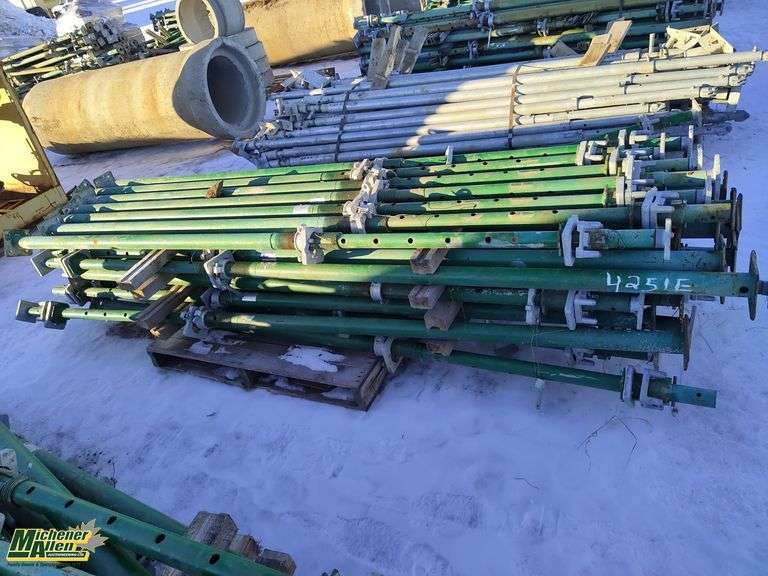 Pallet of Shoring Posts - Michener Allen Auctioneering Ltd