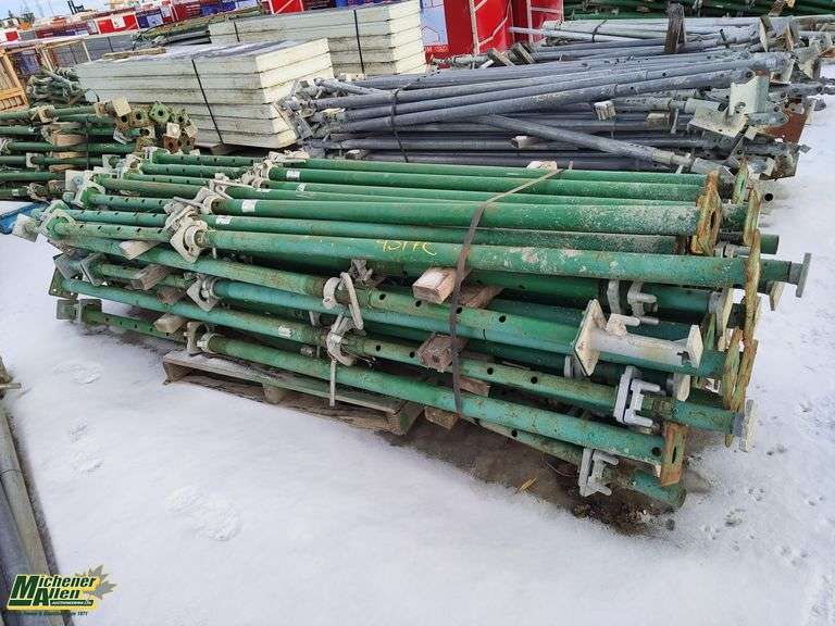 Pallet of Shoring Posts - Michener Allen Auctioneering Ltd