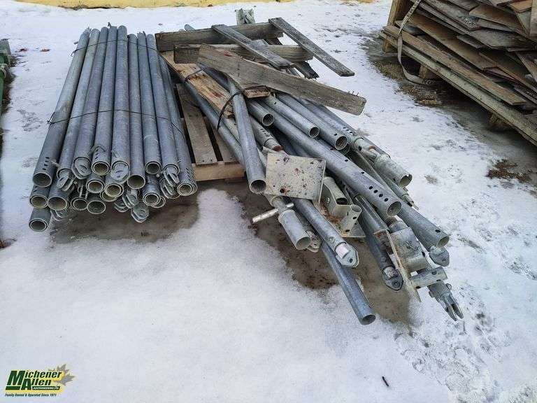 Pallet of Shoring Cantilevers - Michener Allen Auctioneering Ltd