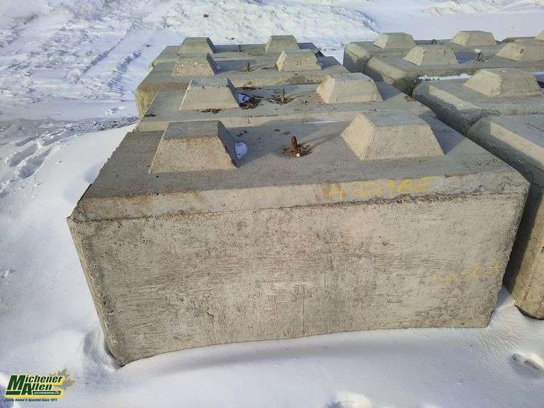 4 Precast Blocks - Michener Allen Auctioneering Ltd