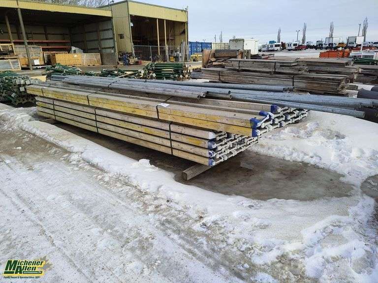 Doka Planks & Metal Pipe - Michener Allen Auctioneering Ltd