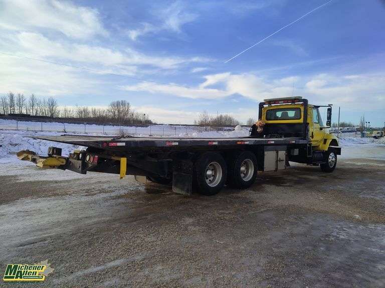 2004 International WorkStar 7500 T/A Tilt Deck Tow Truck - Michener ...