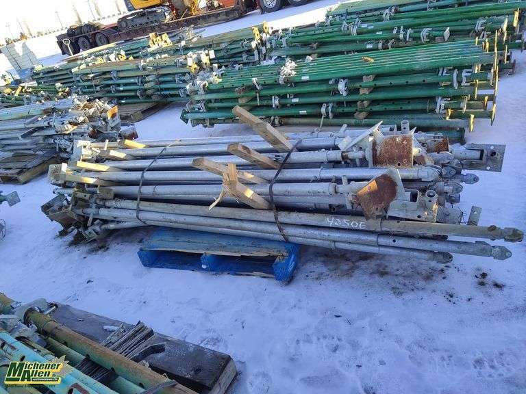 Pallet of Shoring Posts - Michener Allen Auctioneering Ltd