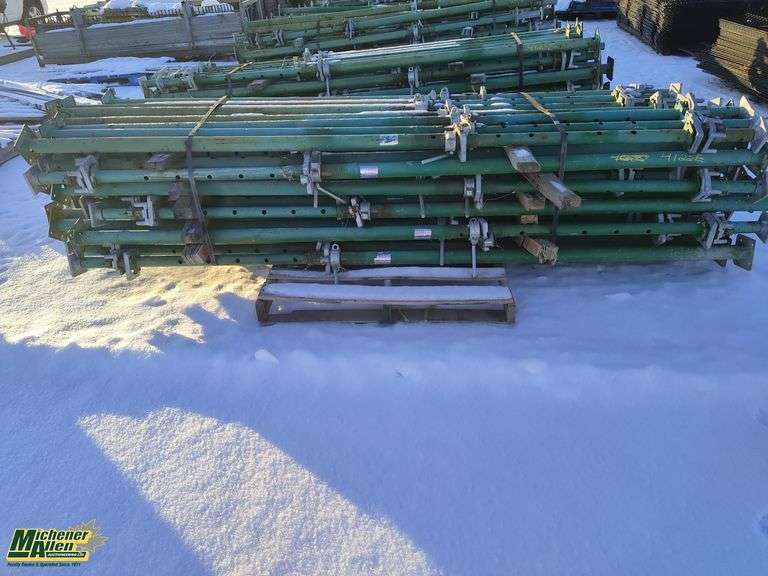 Pallet of Shoring Posts - Michener Allen Auctioneering Ltd